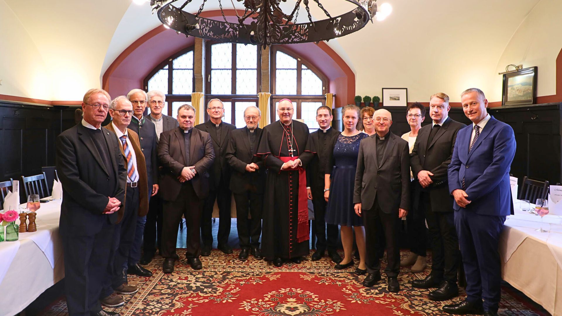 Regensburger Kirchengericht: Dr. Peter Stier offiziell Nachfolger von ...