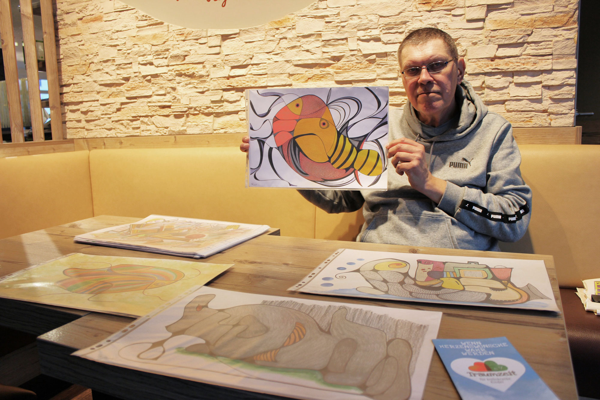Uwe Frank spendet den Erlös seiner Bilder an krebskranke Kinder