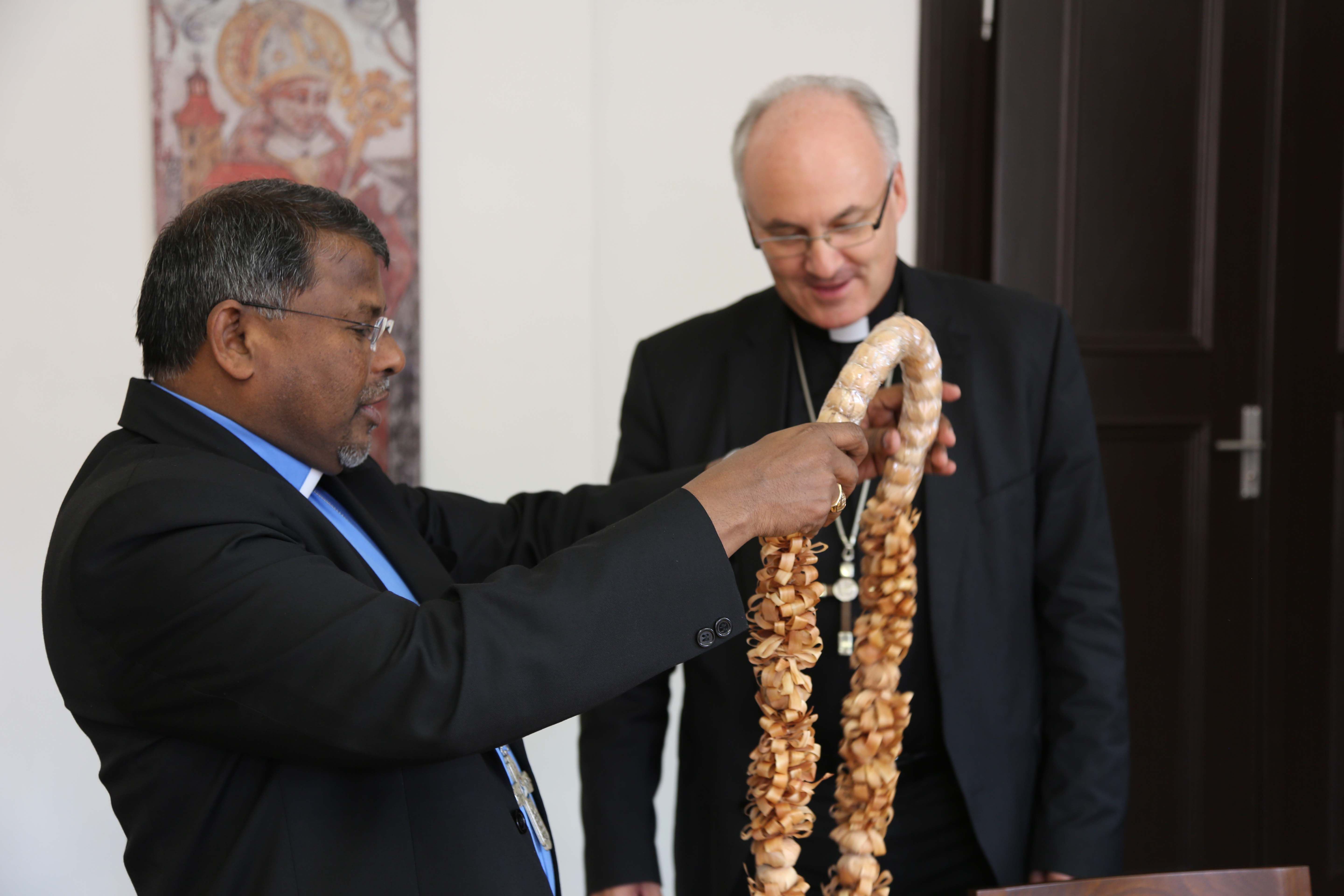 Bischof Jaya Rao Polimera aus Indien besucht Regensburg